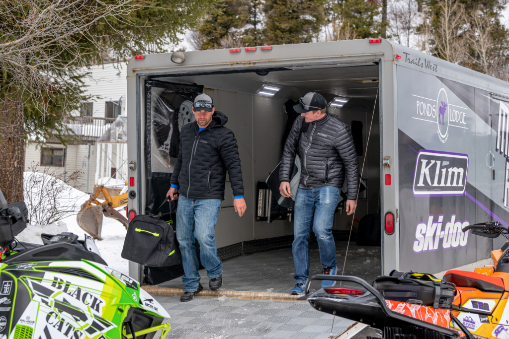 【アウター編】アウトドアブランドのクオリティを日常でも。デイリーユースしやすいKlimのアパレル3選 - アチーロブログ